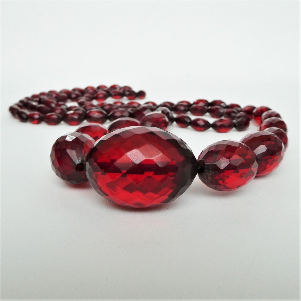 Beryl Lane - Vintage Art Deco c1930 Faceted Red Cherry Bakelite Beaded ...